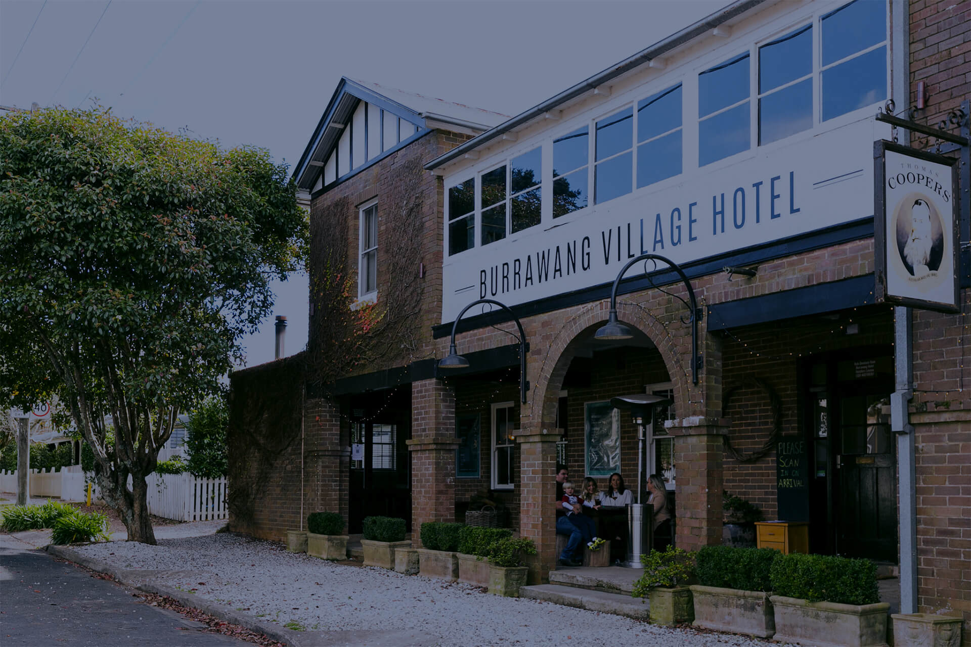 Burrawang Village Hotel - Vino Rosso Tours